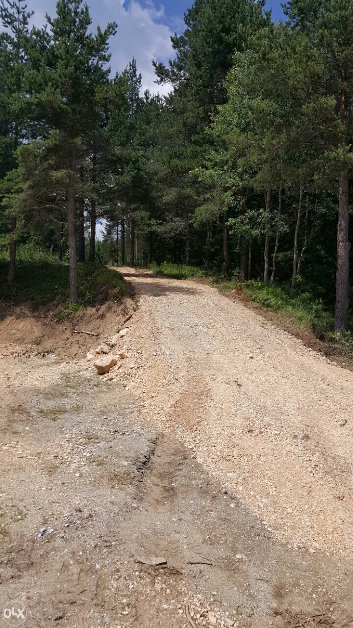 Zemljište Plac Ravna Romanija - Zemljišta - OLX.ba