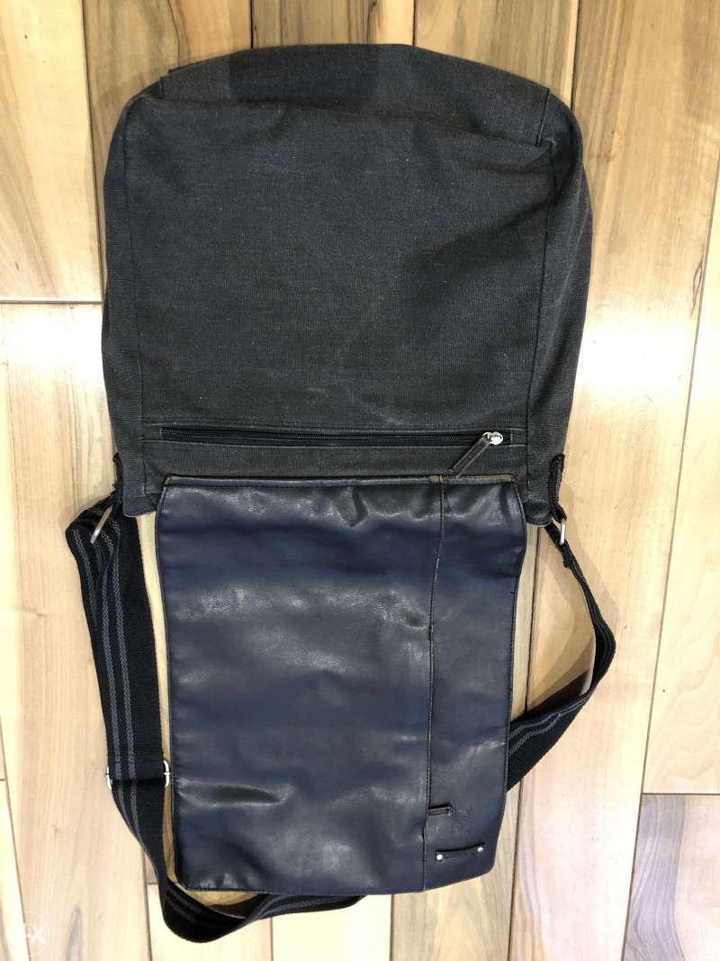 Muška torba Daniel Ray - Torbe - OLX.ba