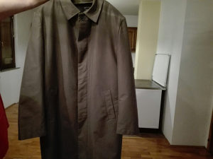 Muški mantil - Odjeća i obuća - Jakne kaputi i mantili - Žepče - OLX.ba