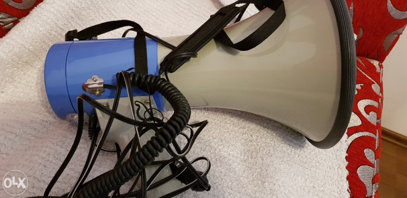 Megafon za razglas - Mikrofoni - OLX.ba