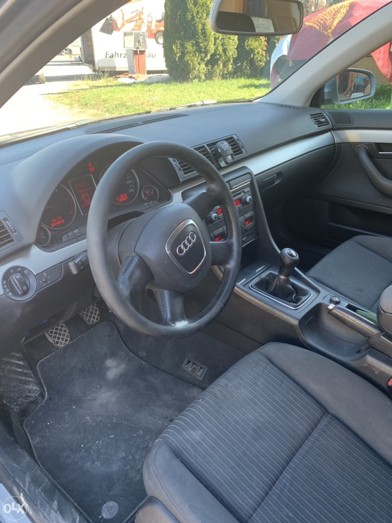 Instrument tabla AUDI A4 B7 - Instrument table - OLX.ba