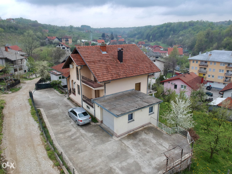 Kuća 250 M Gradačac Poseban Stan Pod Kiriju Kuće Olx Ba