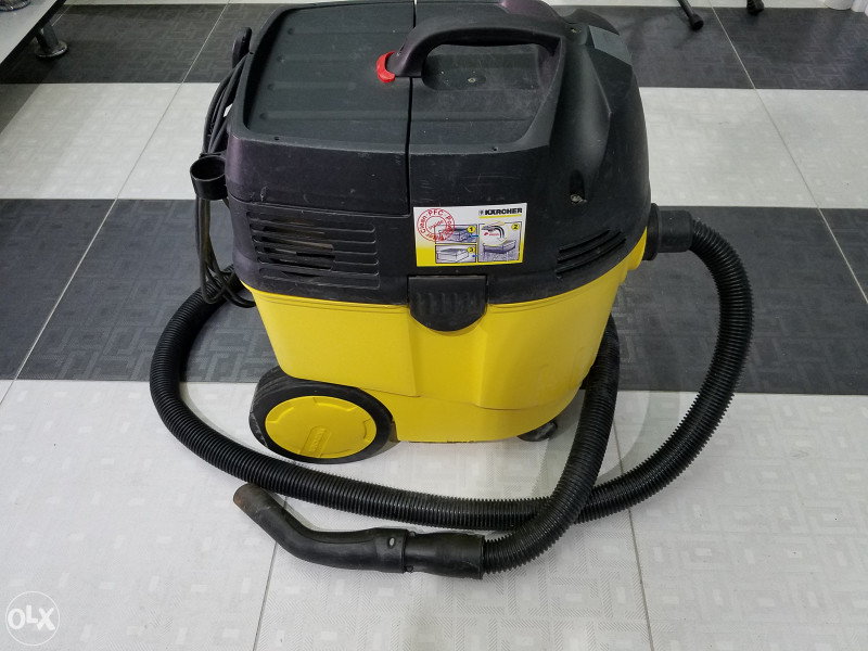Usisivac KARCHER ipx4 - Industrijski usisivači - OLX.ba
