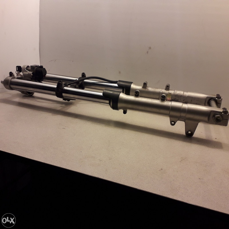 Honda vtr 1000f viljuska,vilica,vile,vtr1000,vtr 1000 - Vozila ...