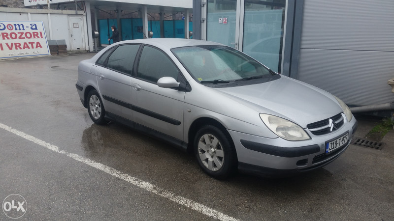 Mjenjam dva auta za jedno novije - Automobili - OLX.ba