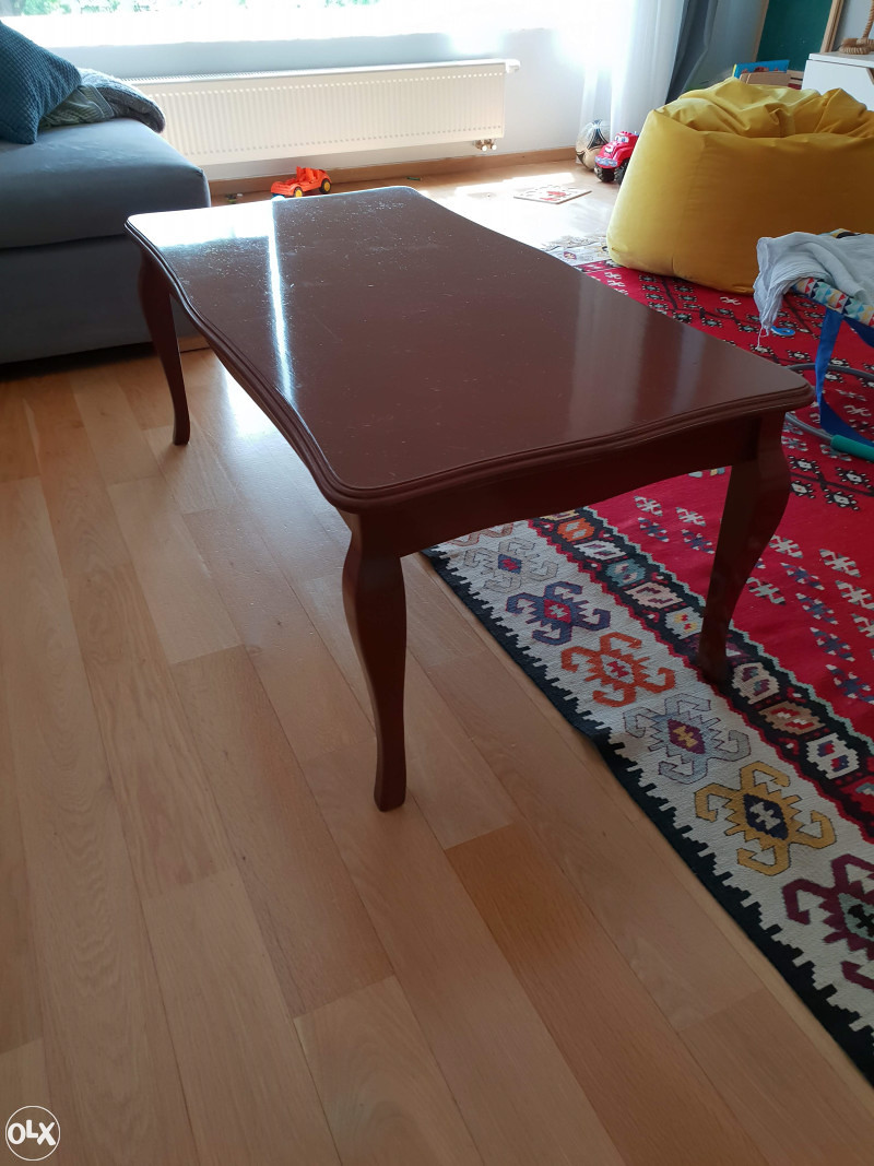 Klupski sto, stilski italijanski namještaj - Klupski stolovi - OLX.ba