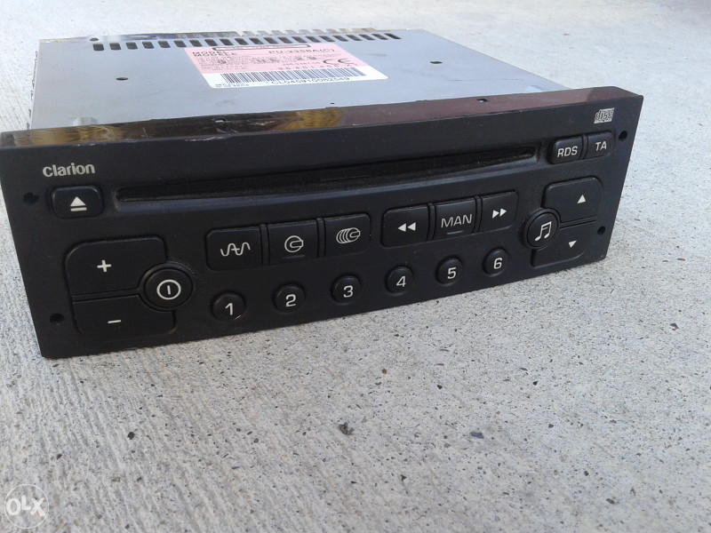 Clarion auto radio - CD/DVD/MC/Radio player - OLX.ba