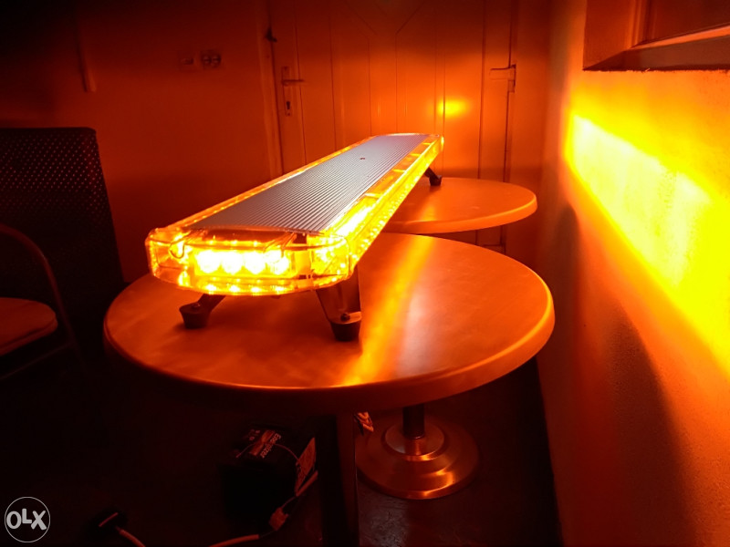 Rotacija led diode, plava-zuta svjetlost 12-24v,118cm - Rotacije - OLX.ba