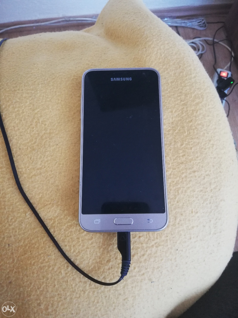 Samsung J3 2016 - Mobiteli - OLX.ba