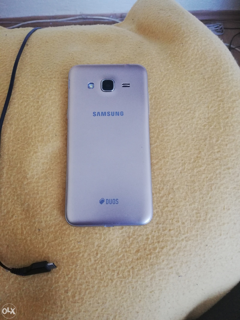 Samsung J3 2016 - Mobiteli - OLX.ba
