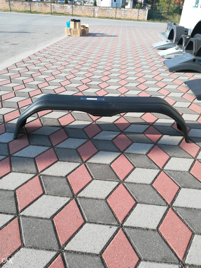 Blatobran auto prikolica 166x24x38 - Za prikolice - OLX.ba