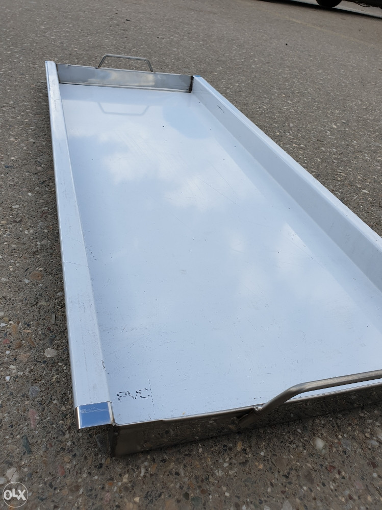 Pleh tepsija za pecenje (INOX) - Tepsije - OLX.ba