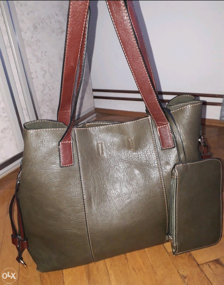 Zenska zelena tasna,torba ,torbica - Elegantne torbe - OLX.ba