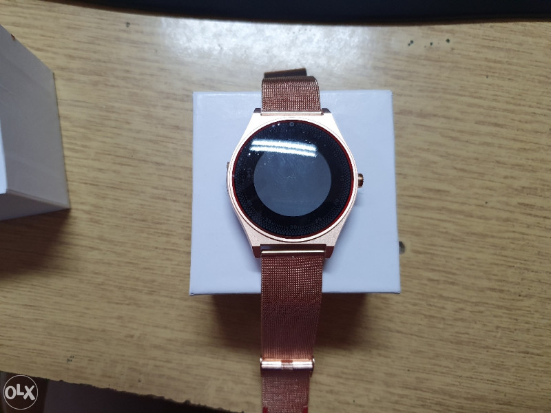 Pametni sat zenski - Smartwatch (pametni satovi) - OLX.ba