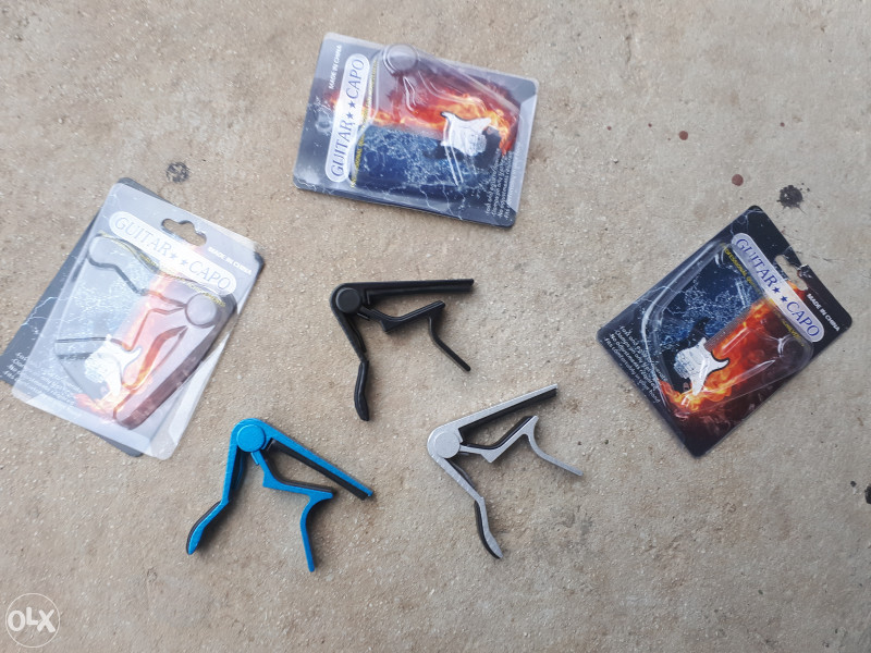 Kapodaster za Elektricnu Akusticnu Gitaru Capo - Ostalo - OLX.ba