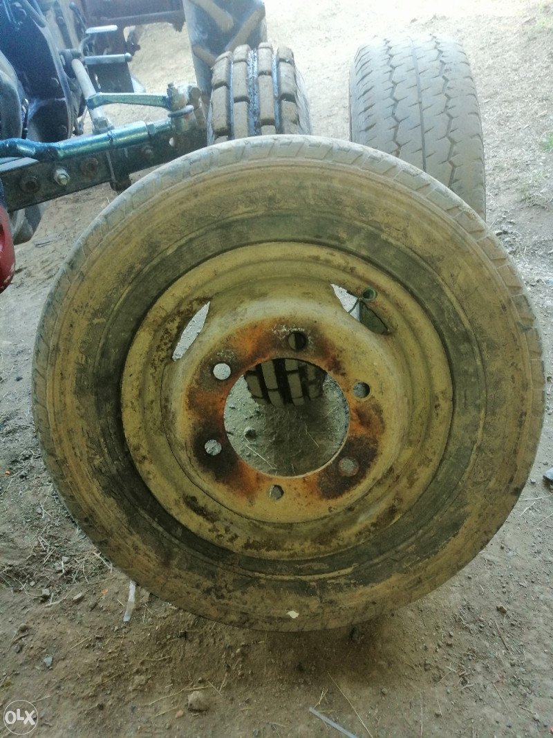 Felge i gume za prikolicu - Gume i felge za traktore - OLX.ba