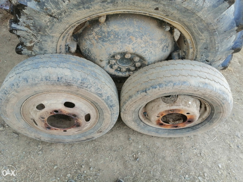 Felge i gume za prikolicu - Gume i felge za traktore - OLX.ba