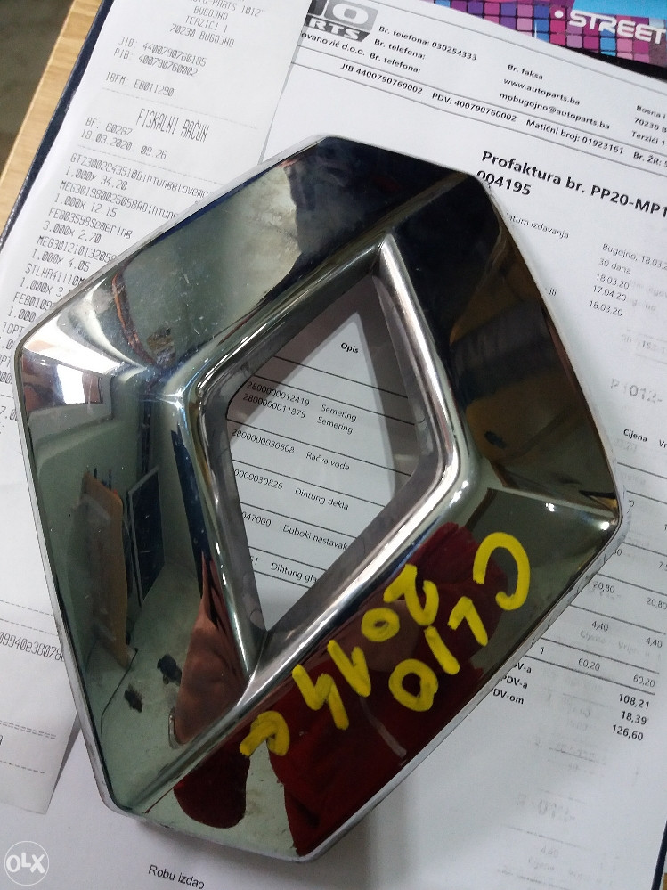 ZNAK RENAULT 2014 god - Znakovi za automobile - OLX.ba