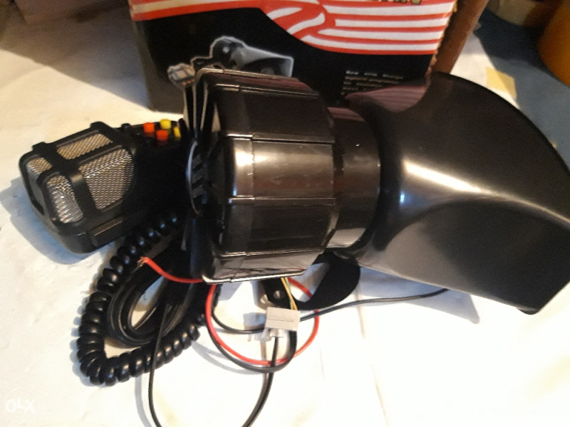 Auto megafon + svirena 5 tonova 12V 100w - Sirene i tasteri - OLX.ba