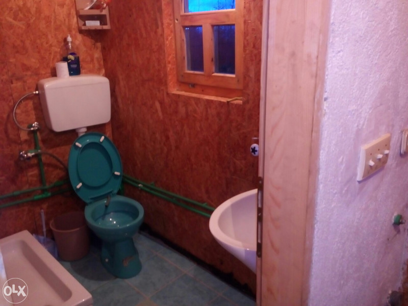 Vikendica - Planina Brusnica ( Vran Kamen ) - Vikendice - OLX.ba