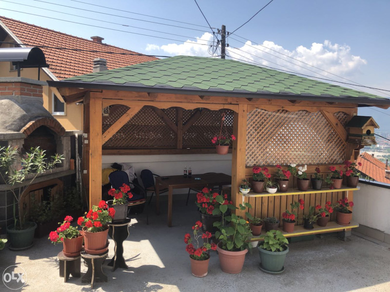 Sadrvan, sadrvani, nadstresnice, brvnare - Drveno-stolarski radovi - OLX.ba