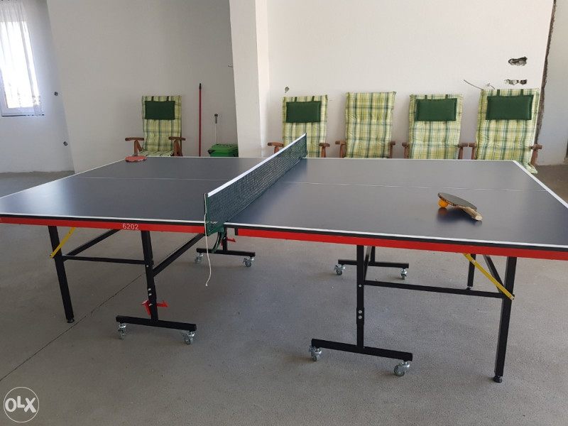 Sto (stol) za stoni tenis s točkićima (ping pong) - Stolovi - OLX.ba