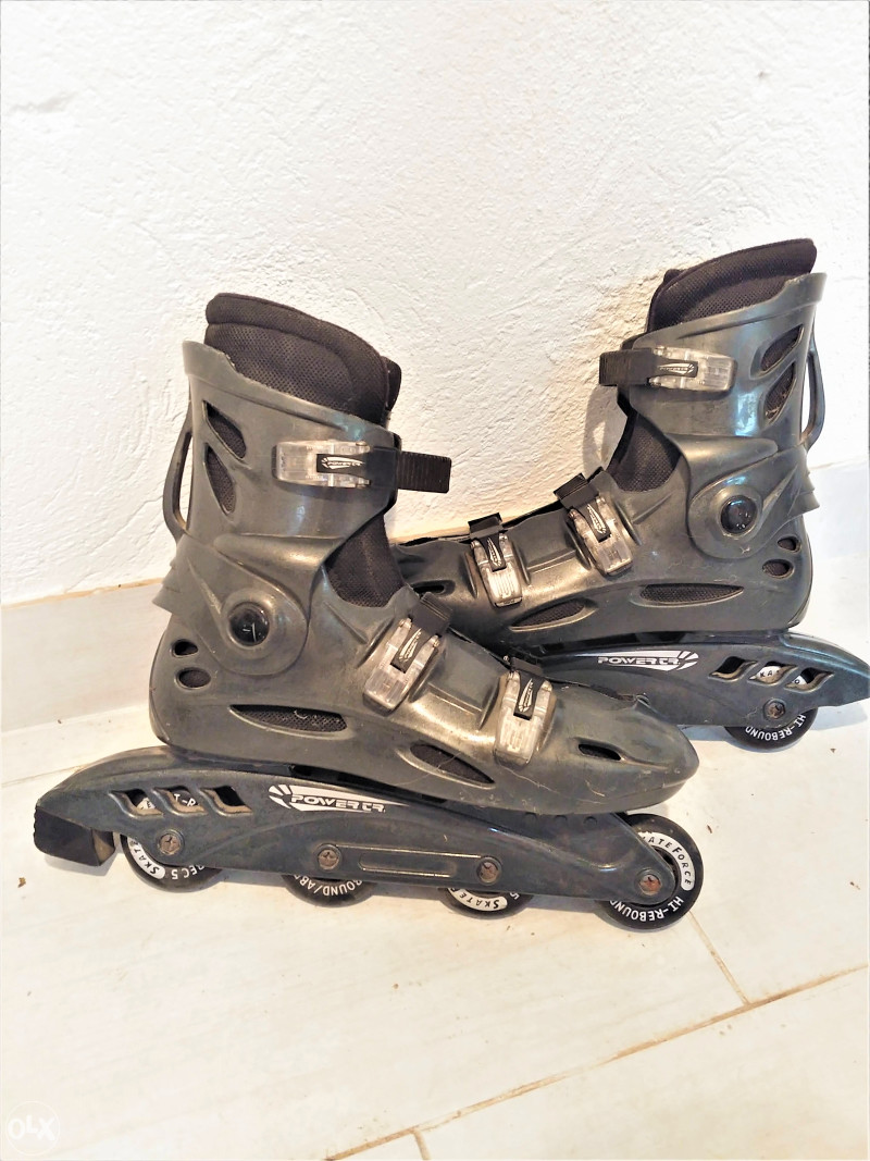 Role, roleri rollerblade velicina 44 unisex - Roleri - OLX.ba